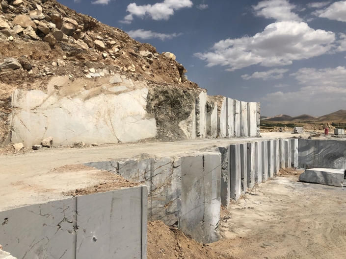 Stone Mining in Iran - Rasstone